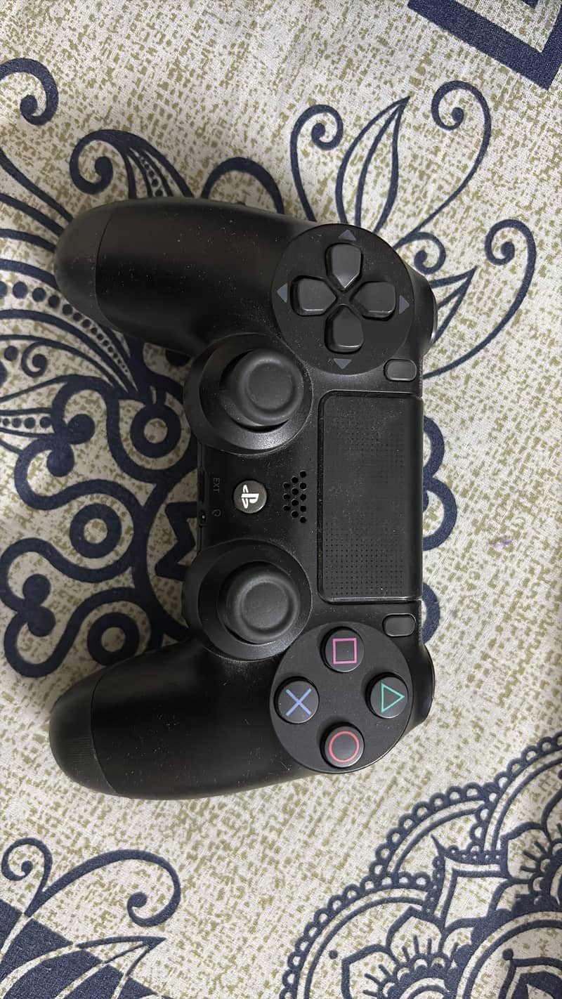 PlayStation 4 slim 1 tb good condition - Gaming Consoles - 1110770871