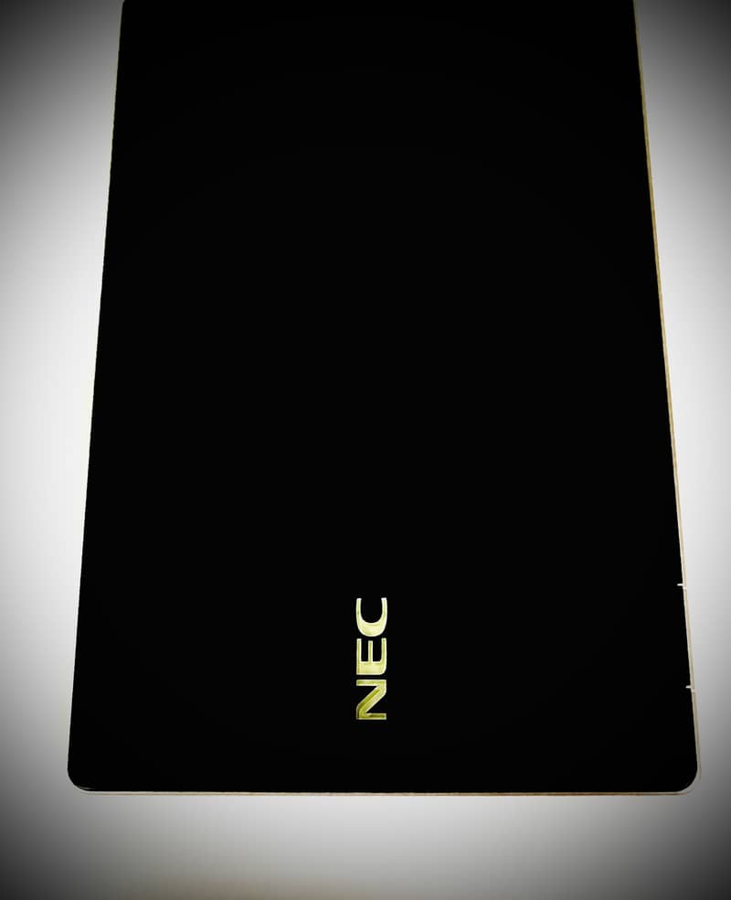 NEC laptop - Laptops - 1110776934