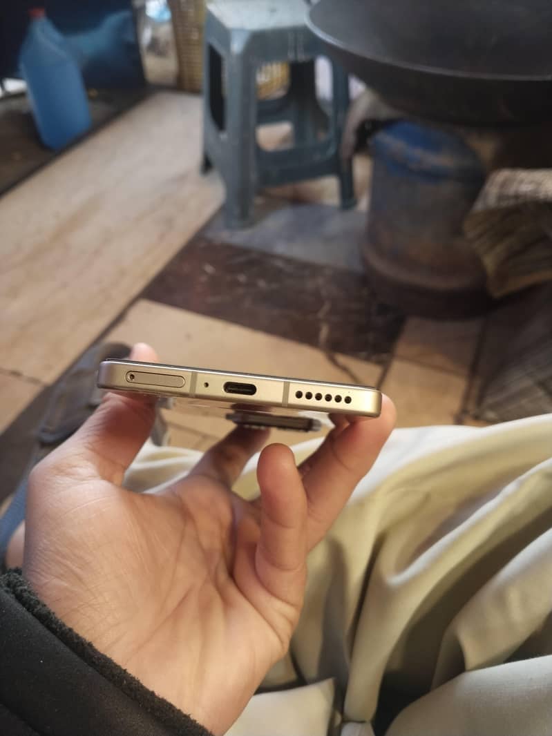 infinix note 50 pro Mobile 10/10 all ok 10 month warranty pary h ...