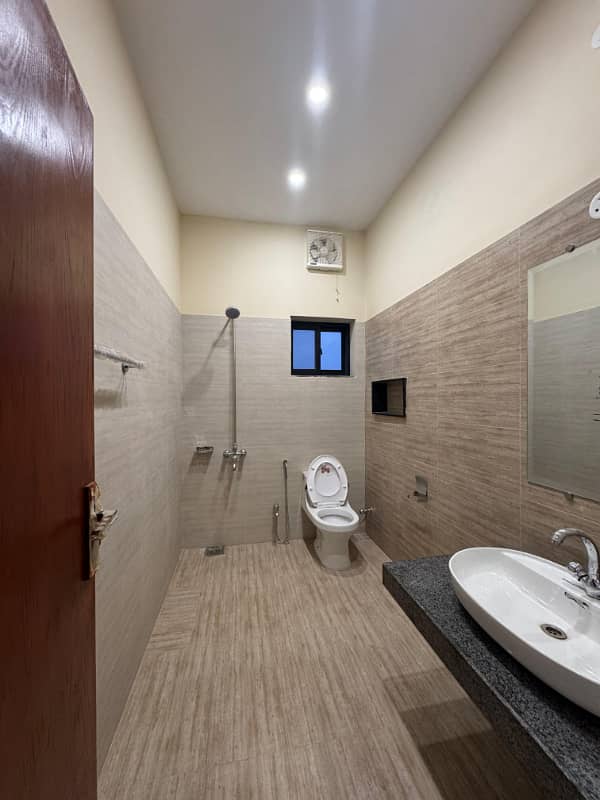 1 kanal upper portion for Rent, lake city M3 society lahore - Portions ...