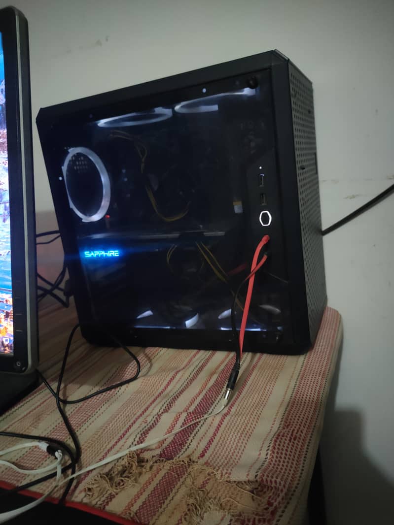 Cooler Master Q500l Pc Case With 5 Fans - Computer Components - 1110792681