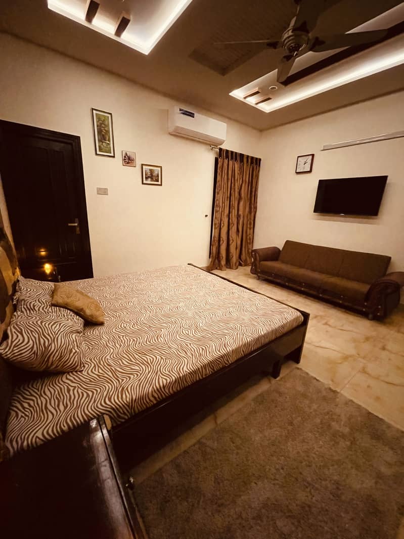 Complete bed dressing sidetable matress - Beds - 1110793228