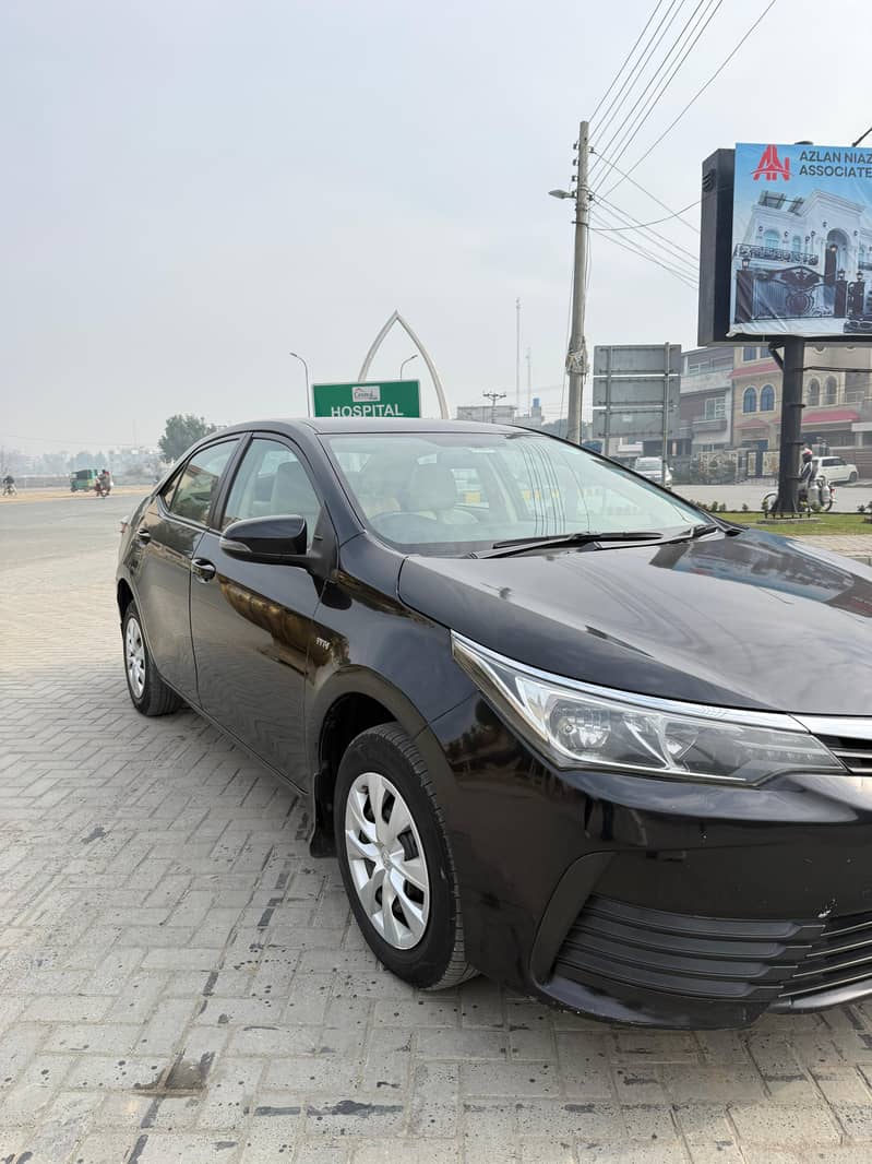 Toyota Corolla GLI 2019, 1st Owner,complete file with original 3 keys ...