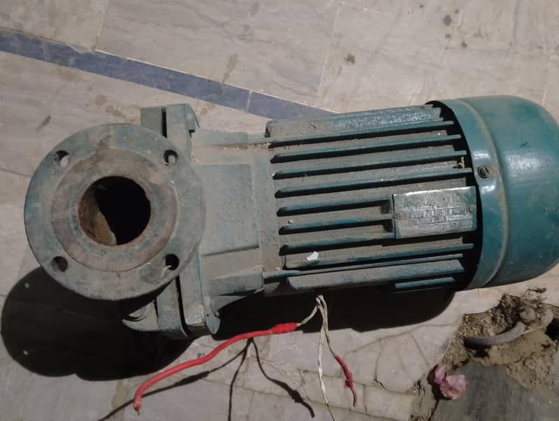 water pump - Water Pumps - 1110796330