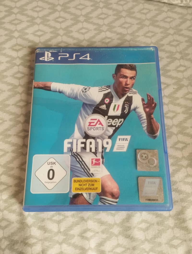 Ps4 games | Detroit become human FIFA & Phantom Pain - Video Games ...