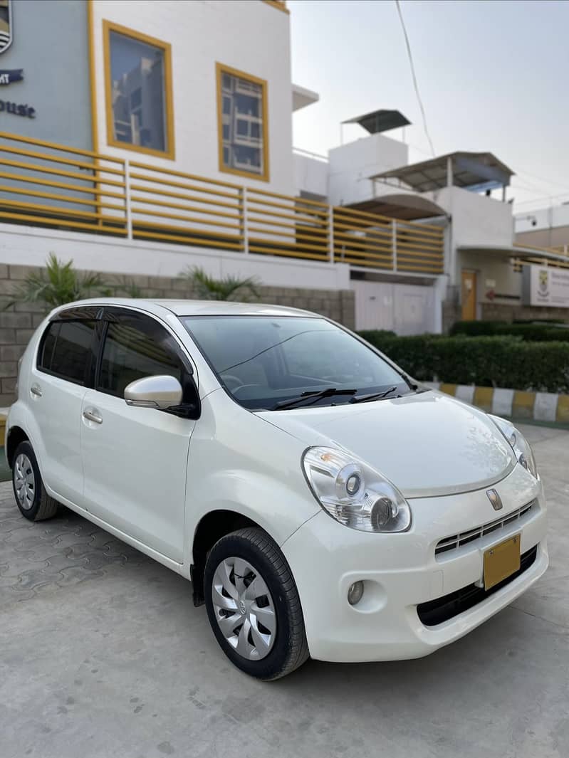 Toyota Passo Hana 2010/13 - Cars - 1110797182