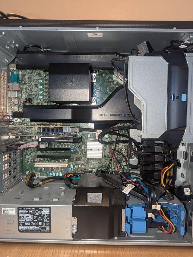 Dell precision 5810 - Workstations - 1110798602