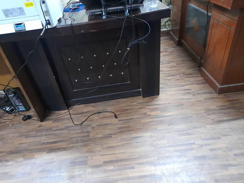 office furniture for sale urgent - Office Tables - 1110809211