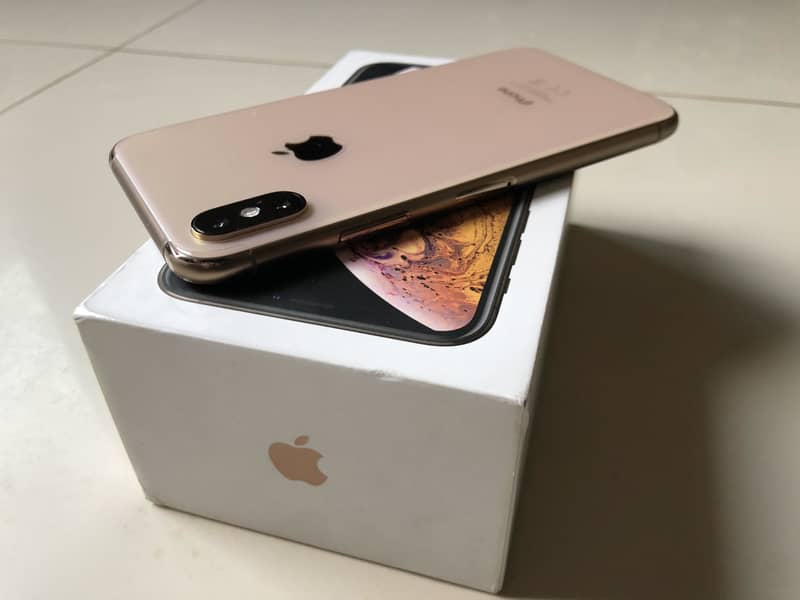 Complete BOX iPhone XS MAX 256gb Golden DUAL SIM PTA APPROVE - Mobile ...