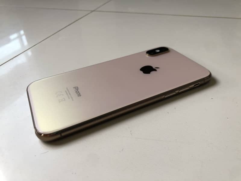 Complete BOX iPhone XS MAX 256gb Golden DUAL SIM PTA APPROVE - Mobile ...