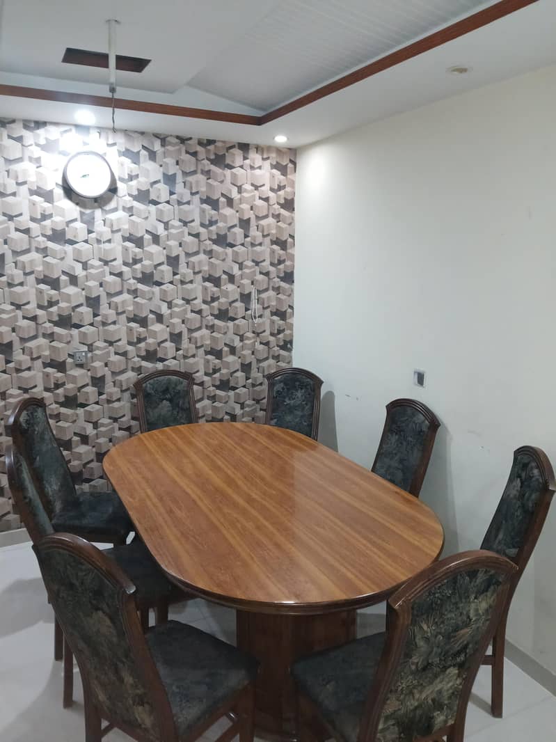 Dining table/8 chairs - Dining Tables - 1110811056