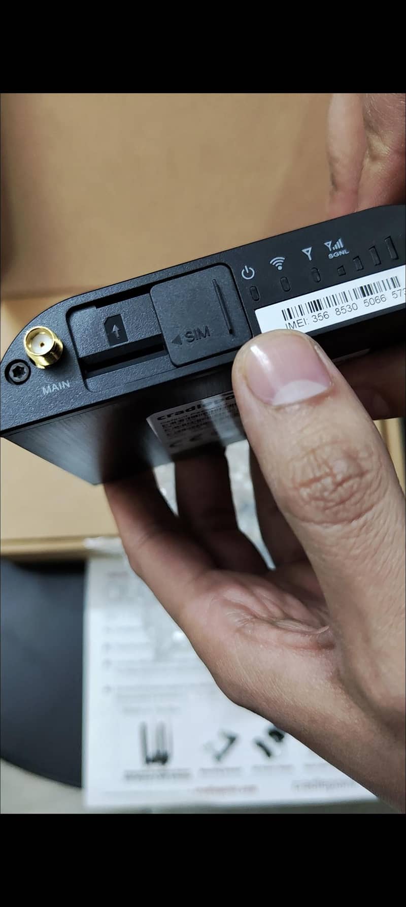 4G SIM WiFi router Cradlepoint long WiFi range - Networking - 1110814474