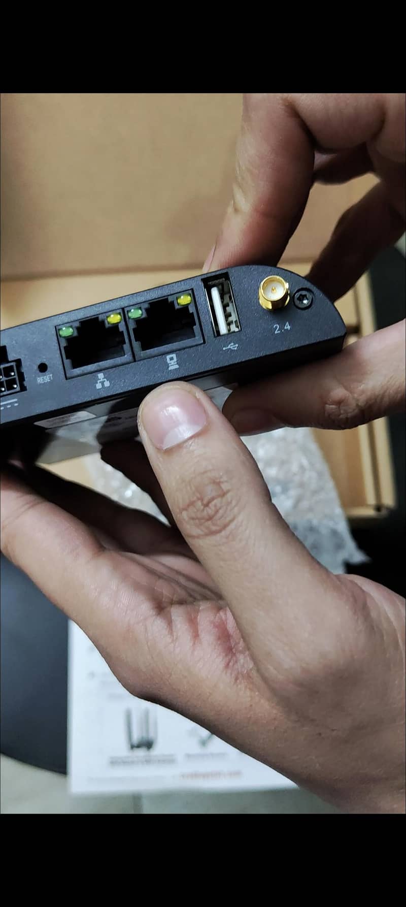 4G SIM WiFi router Cradlepoint long WiFi range - Networking - 1110814474