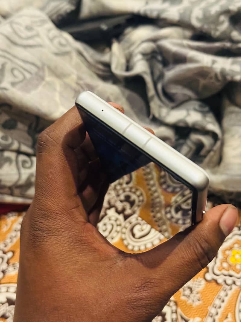 Google Pixel 7A Official Pta White Colour - Mobile Phones - 1110815482