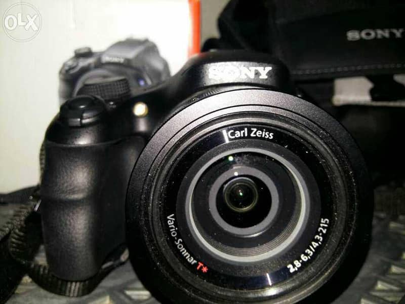 Sony HX 400v Camera ZEISS Lens 24-1200mm - Digital Cameras - 1110816894