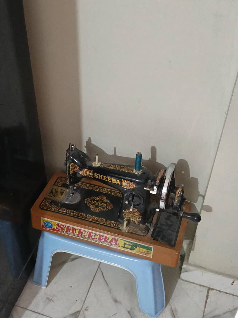 sewing machine - Sewing Machines - 1110827847