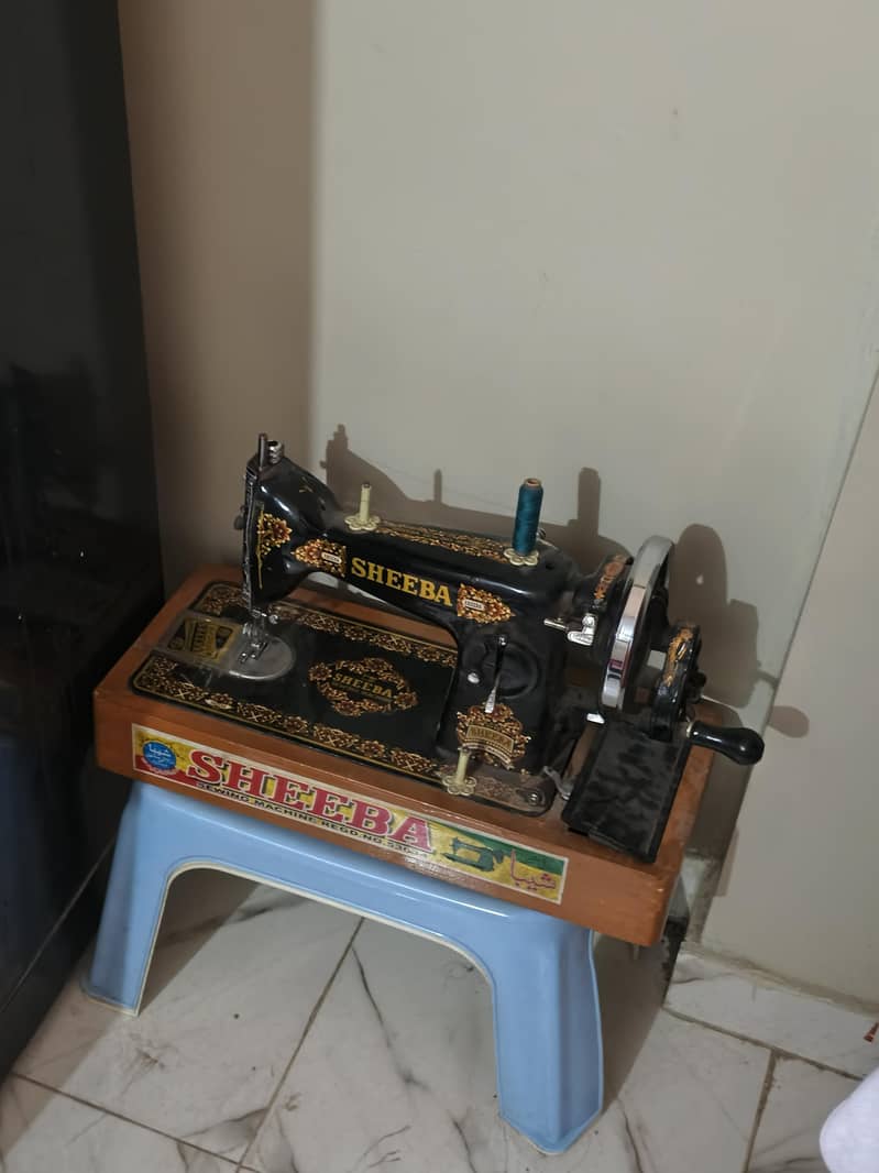 sewing machine - Sewing Machines - 1110827847