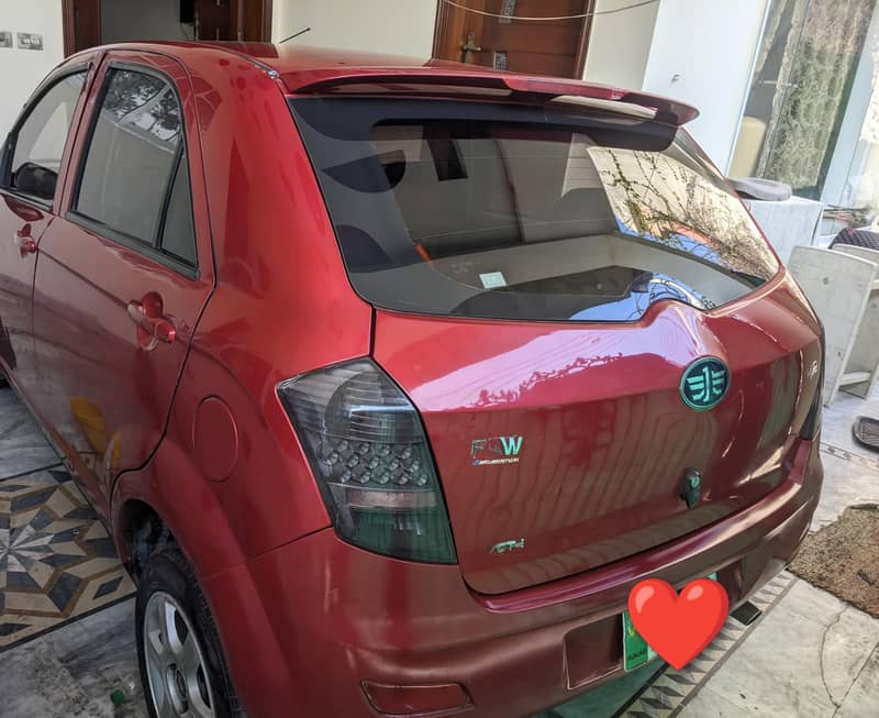 Faw V2 Like brand new condition almost 80 percent in genuine paint ...