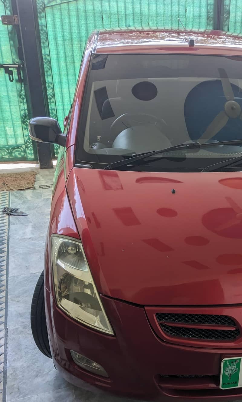 Faw V2 Like brand new condition almost 80 percent in genuine paint ...