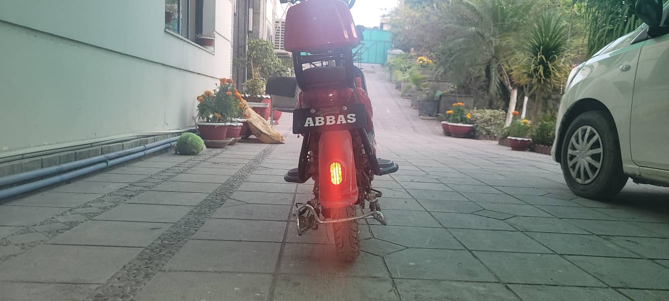 electric scooty - Electric - 1110832700