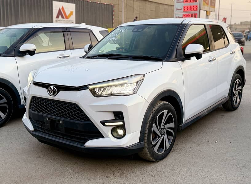 Toyota Raize Z Package | 2026 Import | 4 Units (Pearl White) - Cars ...