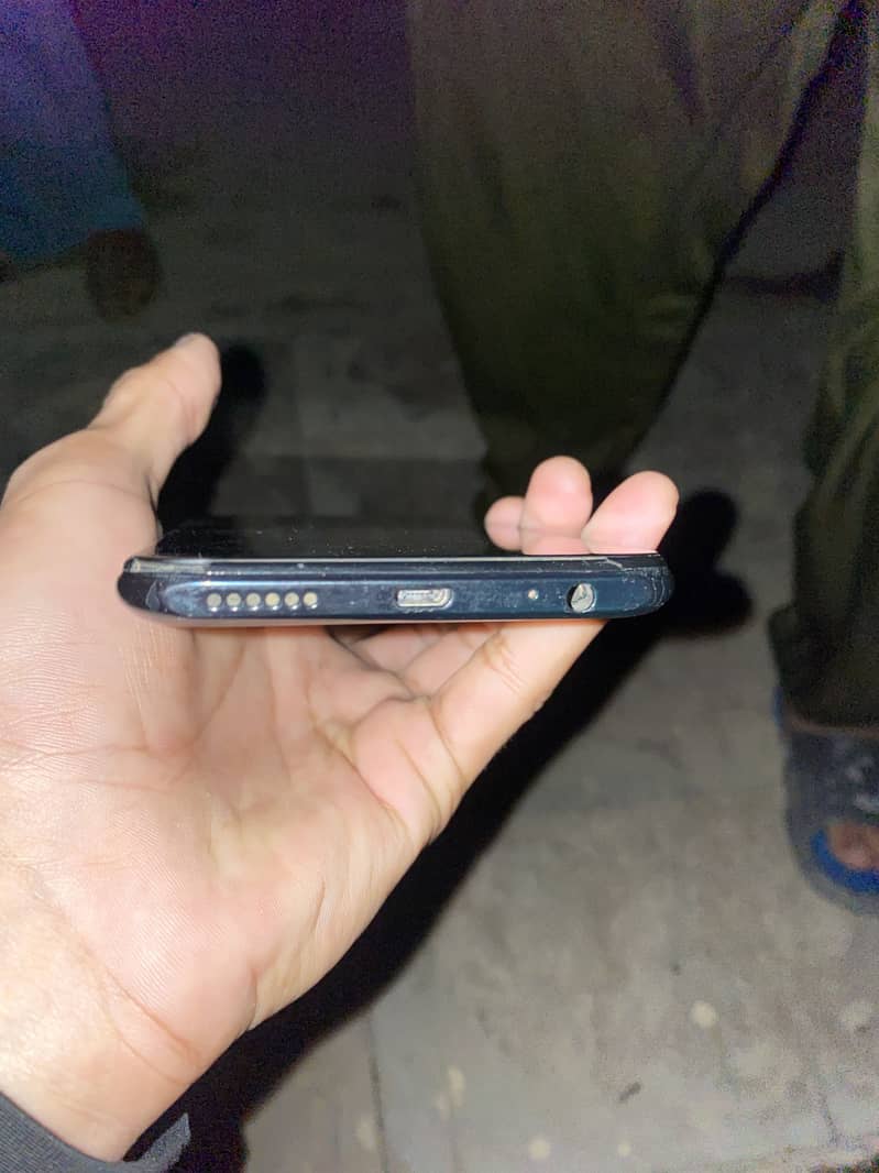 Infinix Note 7 Lite and Redmi A5 - Mobile Phones - 1110839421