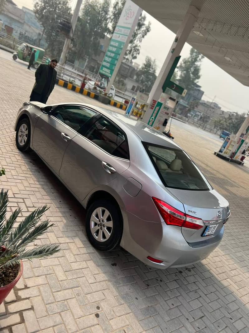Toyota Corolla Altis 1.8 Cruisetronic Islamabad registered - Cars ...