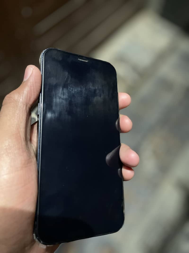 iPhone 12 - Mobile Phones - 1110842582