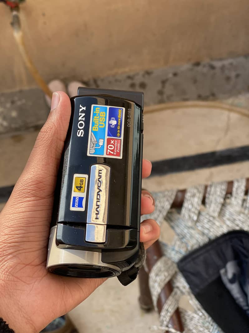 Sony DCR-SX65 Video Camera 10x Optical Zoom (mobile computer pc laptop ...