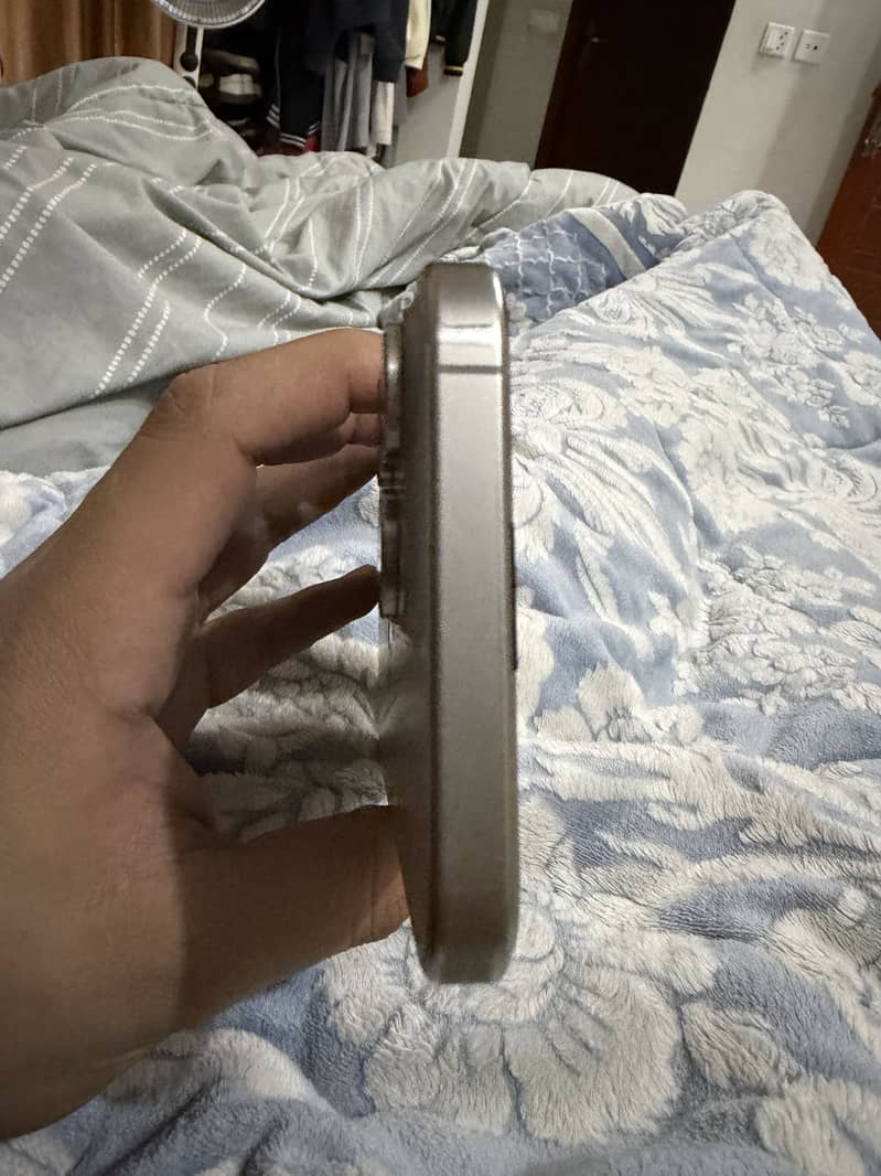 IPHONE 15 PRO MAX 256GB Non PTA - Mobile Phones - 1110856664