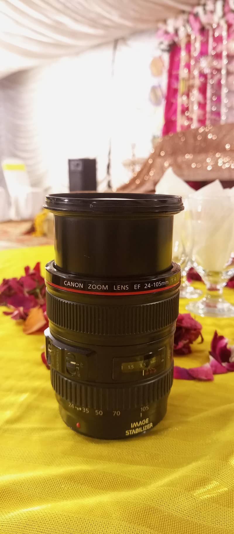 canon lens 24.105 condition 10.10 - Camera Lenses - 1110875735