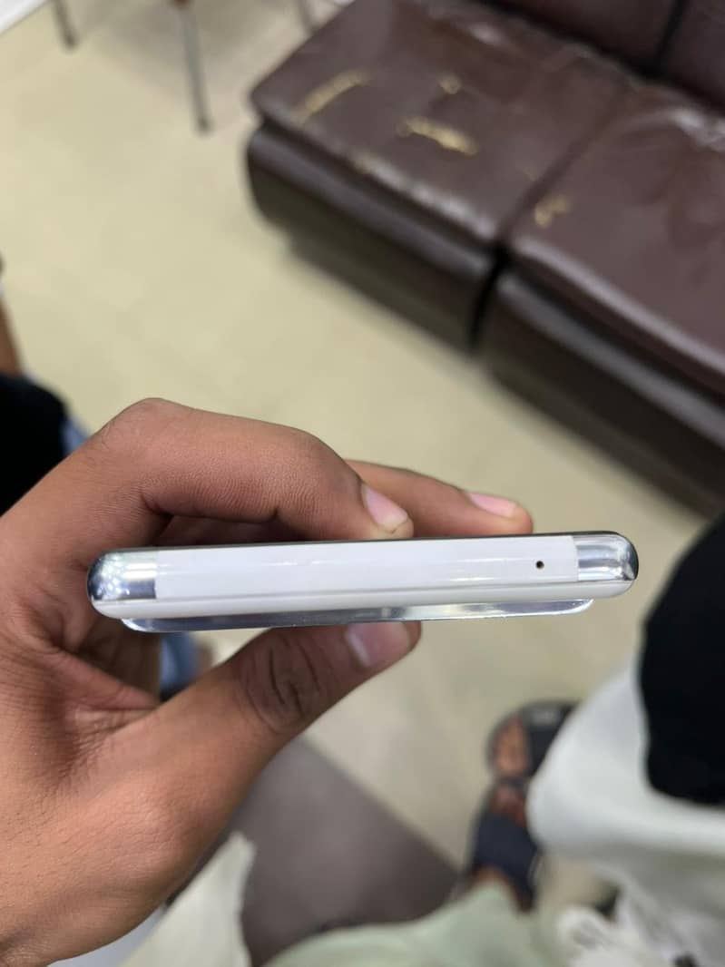 GOOGLE PIXEL 6 PRO - Mobile Phones - 1110882702