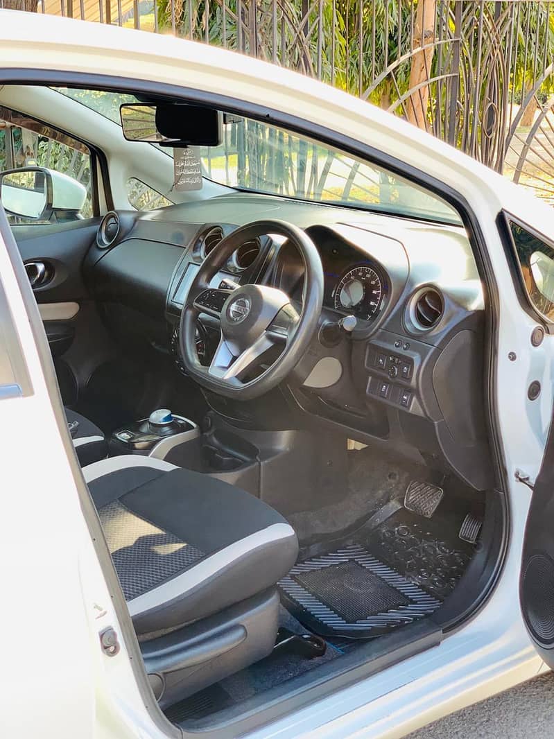 Nissan Note E Power - Cars - 1110887519