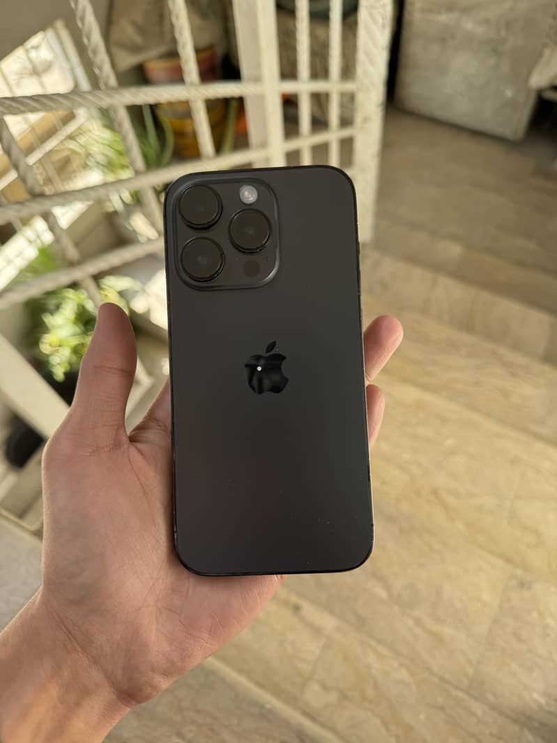iphone 14 pro factory unlocked for sale - Mobile Phones - 1110924144