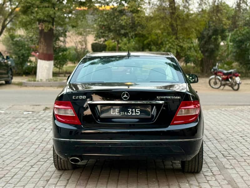 Mercedes Benz C200 2007 / 2012 - Cars - 1110937854