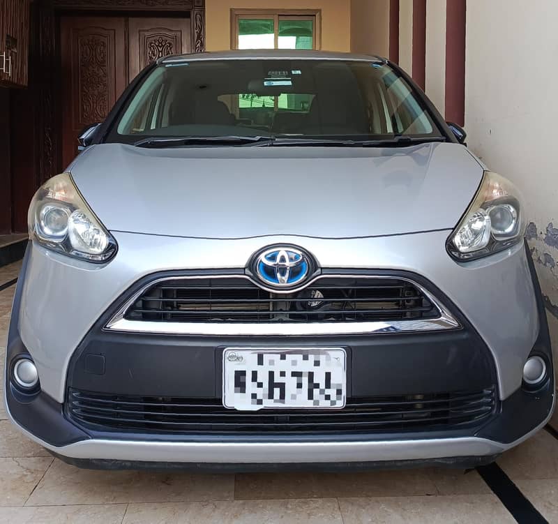 Toyota sienta Hybrid 18/24 - Cars - 1110943590