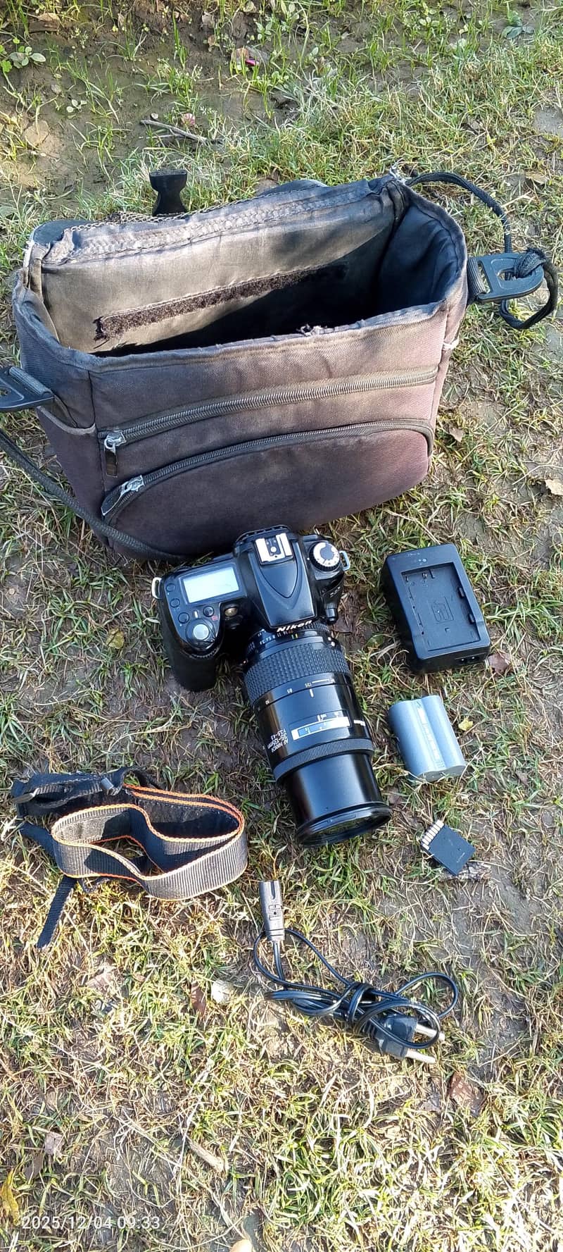 Dslr D90 Nikon Camra Lanz 35.135mm AF NiKOR Atuo - Video Cameras ...