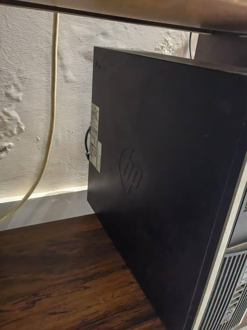 HP PC 6 GB 512GB - Desktops - 1110972210