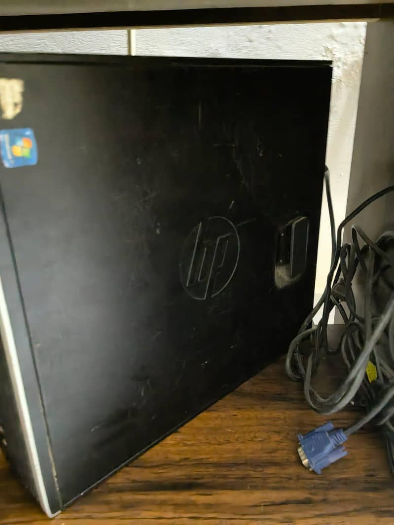 HP PC 6 GB 512GB - Desktops - 1110972210