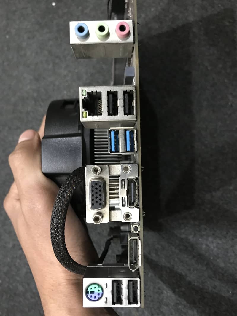 B450m motherboard + Stock Cooler + NVMe slot - Computer Components ...