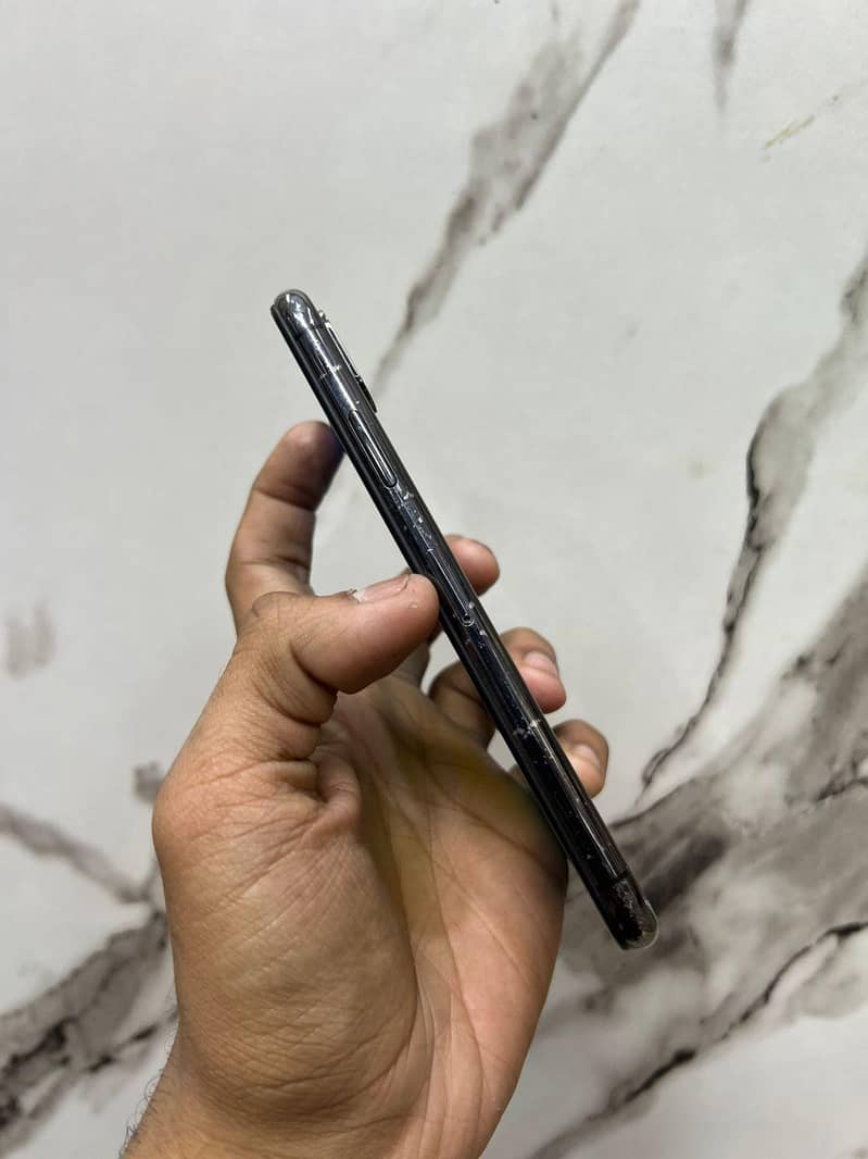 iPhone x approved 256 - Mobile Phones - 1110998285