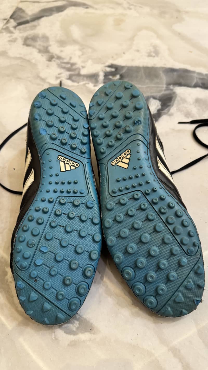 3 different Adidas predator football shoes grippers Size Uk10 to UK12 ...
