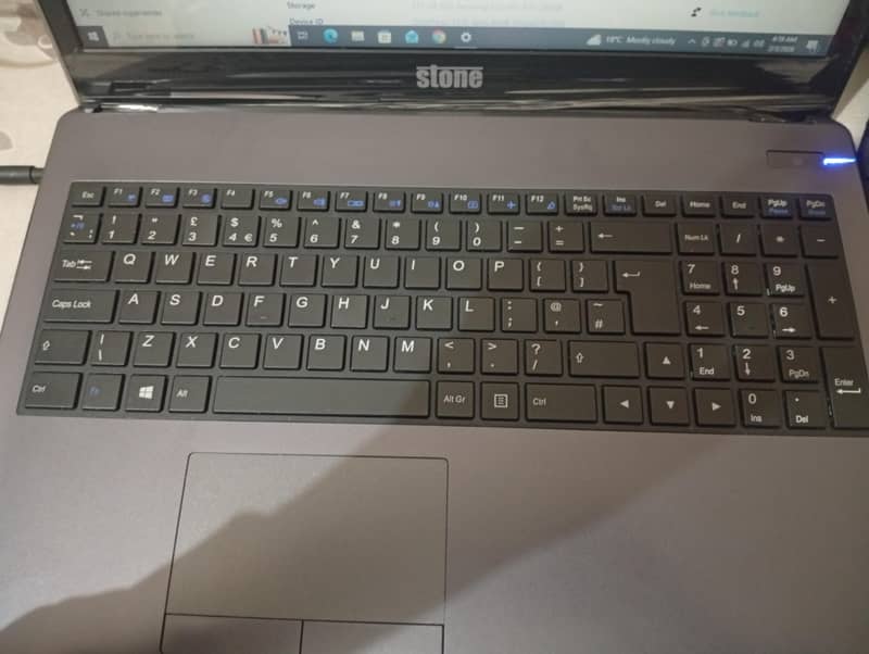 Stone Laptop - Intel Core i3 6th Gen | 8GB RAM | 256GB Samsung SSD ...
