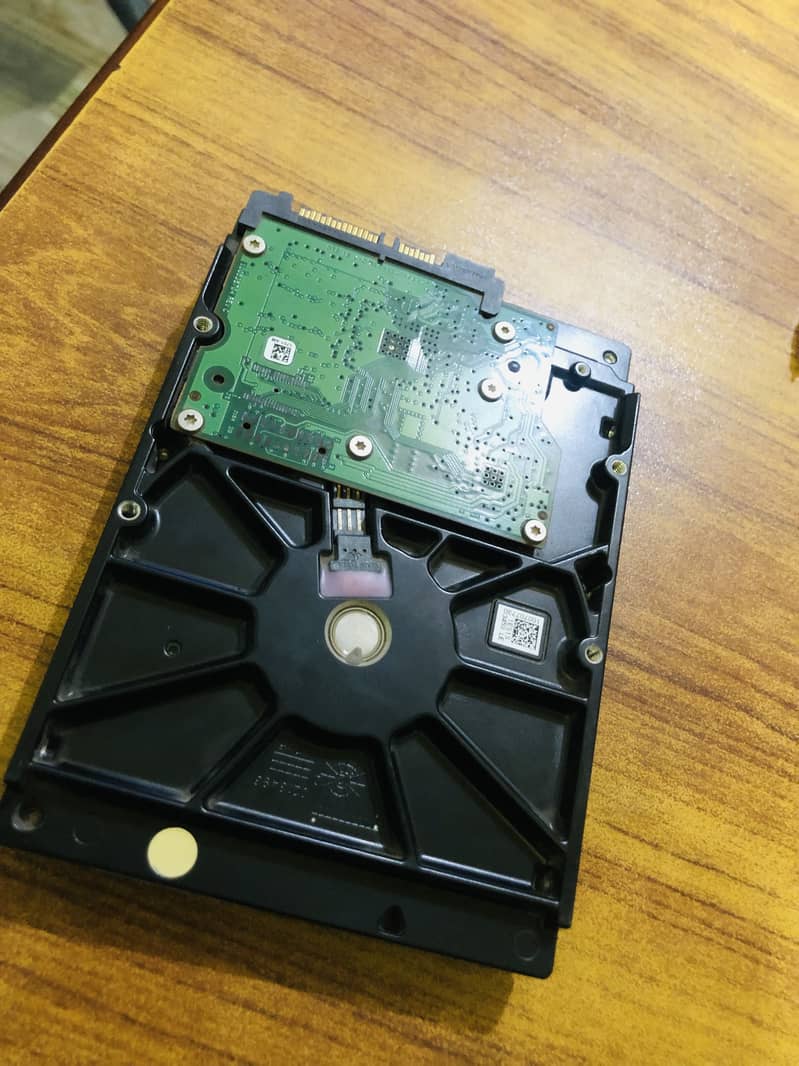 Seagate 1Tb Hard disk 100% health - Computer Components - 1111037986