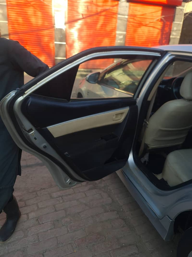 Toyota Corolla GLI 2016 Model For Sale - Cars - 1111149870