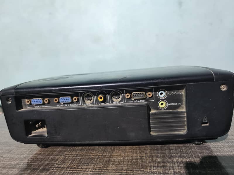 Optoma projector - Projectors & Projection Screens - 1111214057