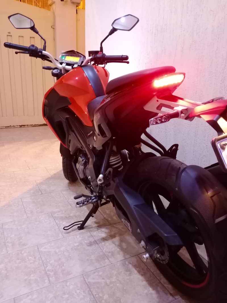 Benelli 180s Red Color 1st Owner 4700 kms driven - Sports & Heavy Bikes ...