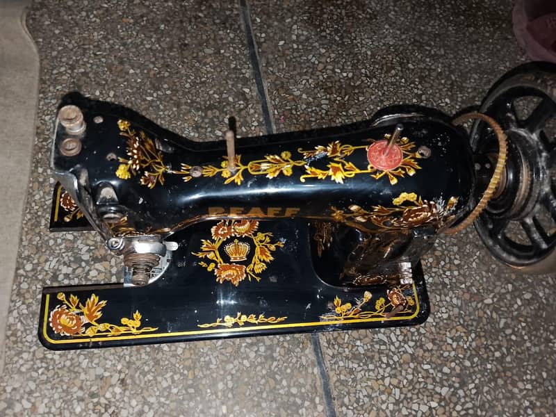 paf sewing machine - Sewing Machines - 1111250553