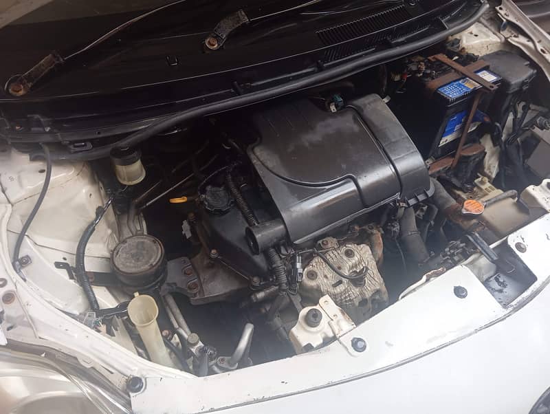 Toyota Belta/Yaris B2B Original paint except 1 Fender - PhoneCall Only ...