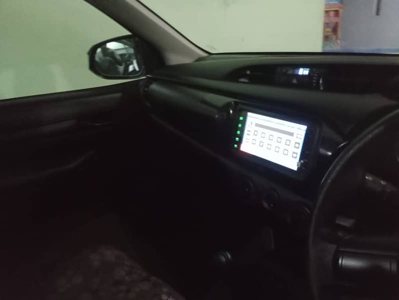 Toyota hilux single cabin 2tr - Cars - 1111705758